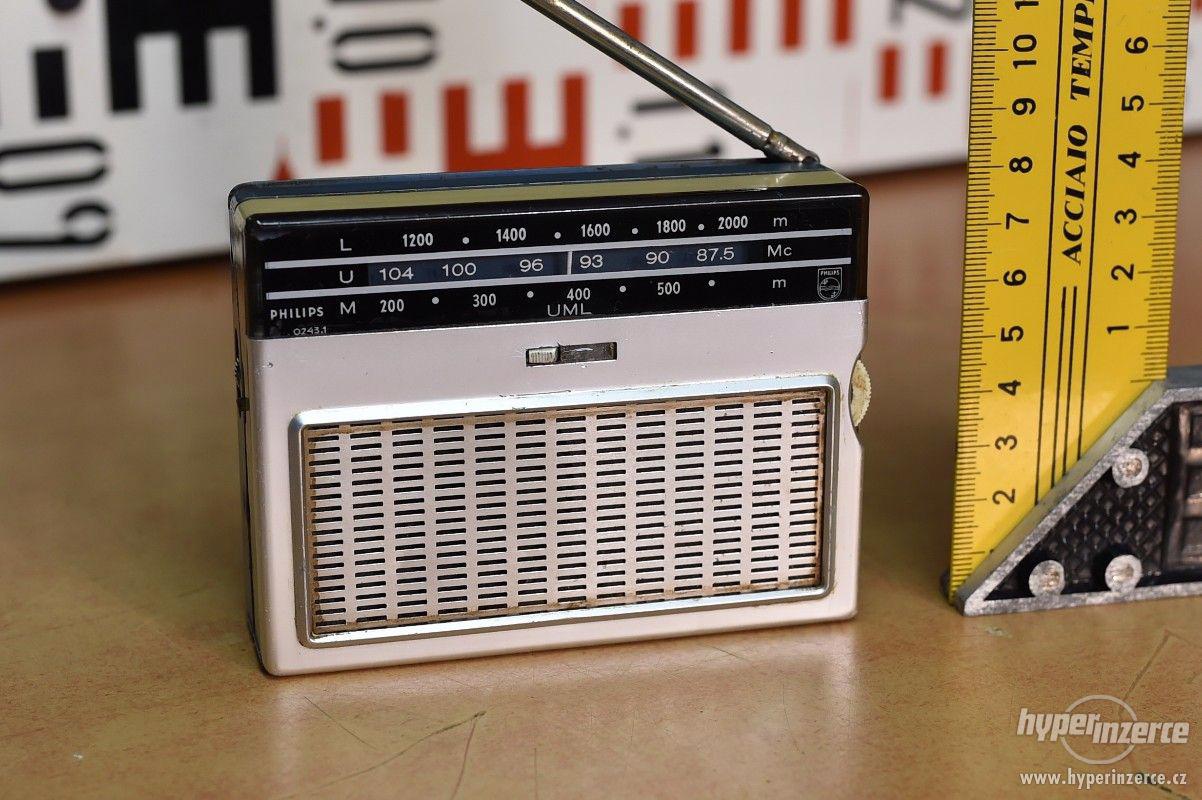 PHILIPS - mini rádio (8cm!!!) - bazar - Hyperinzerce.cz