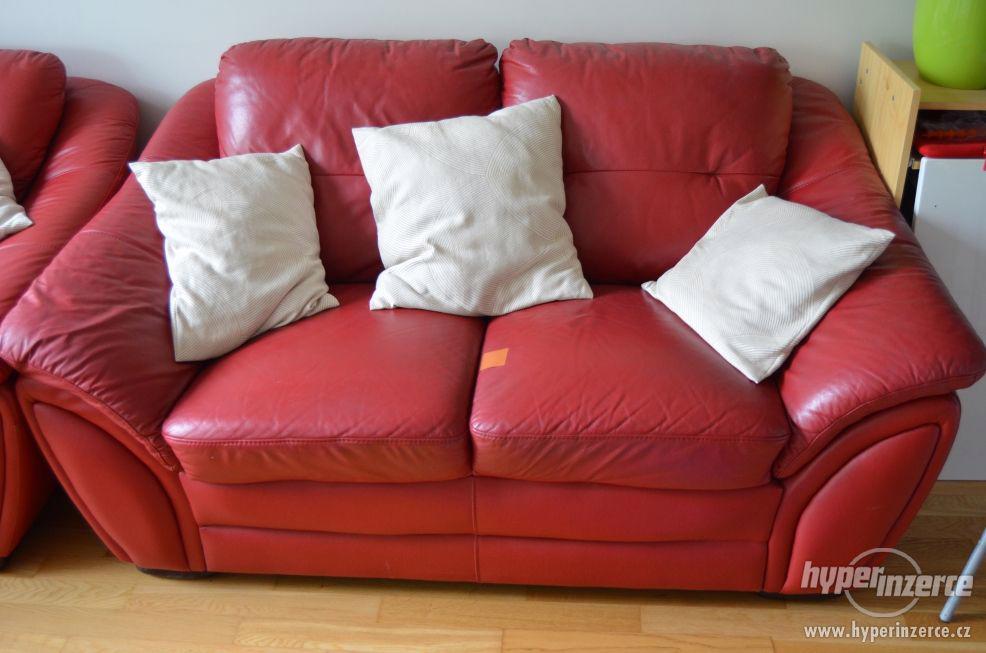 Kožená sedačka pohovka dvoumístná 2ks - bazar - Hyperinzerce.cz