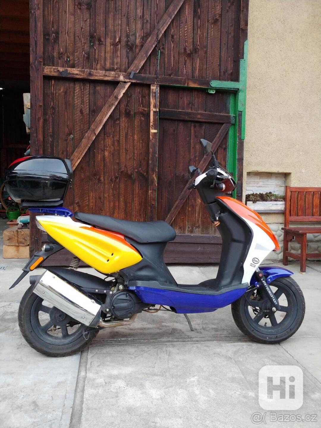 Skútr CPI Formula 50 ccm - bazar - Hyperinzerce.cz