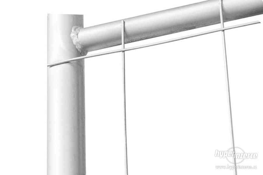 Mobilní stavební ploty 3,5m x 1,2m - WYROBCE Pletiva! - bazar ...