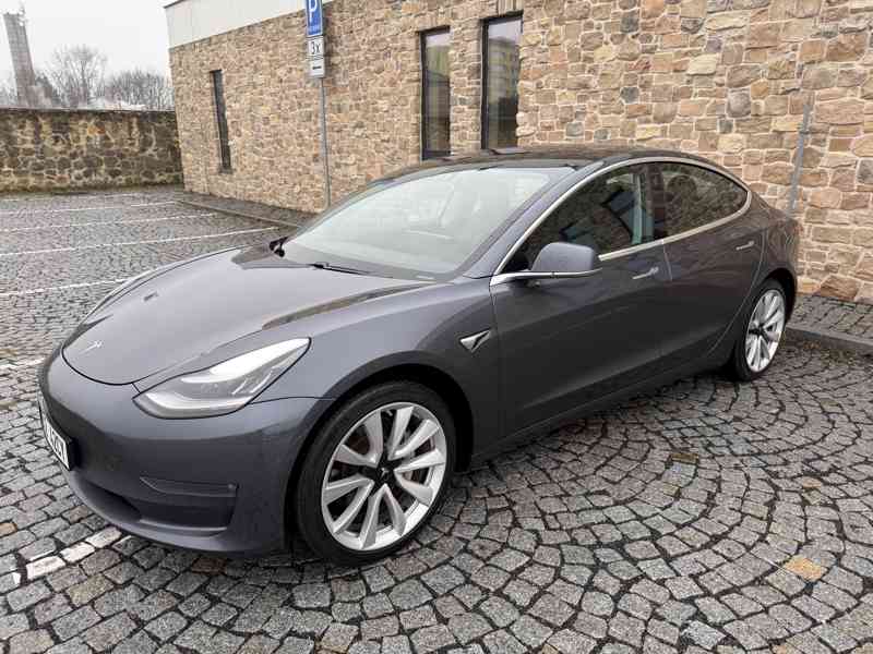 AKCE - Pronájem Tesla Model 3 – UBER | BOLT | LIFTAGO - bazar ...