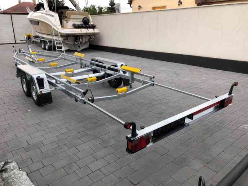 BOAT TEMA 2500 - bazar - Hyperinzerce.cz