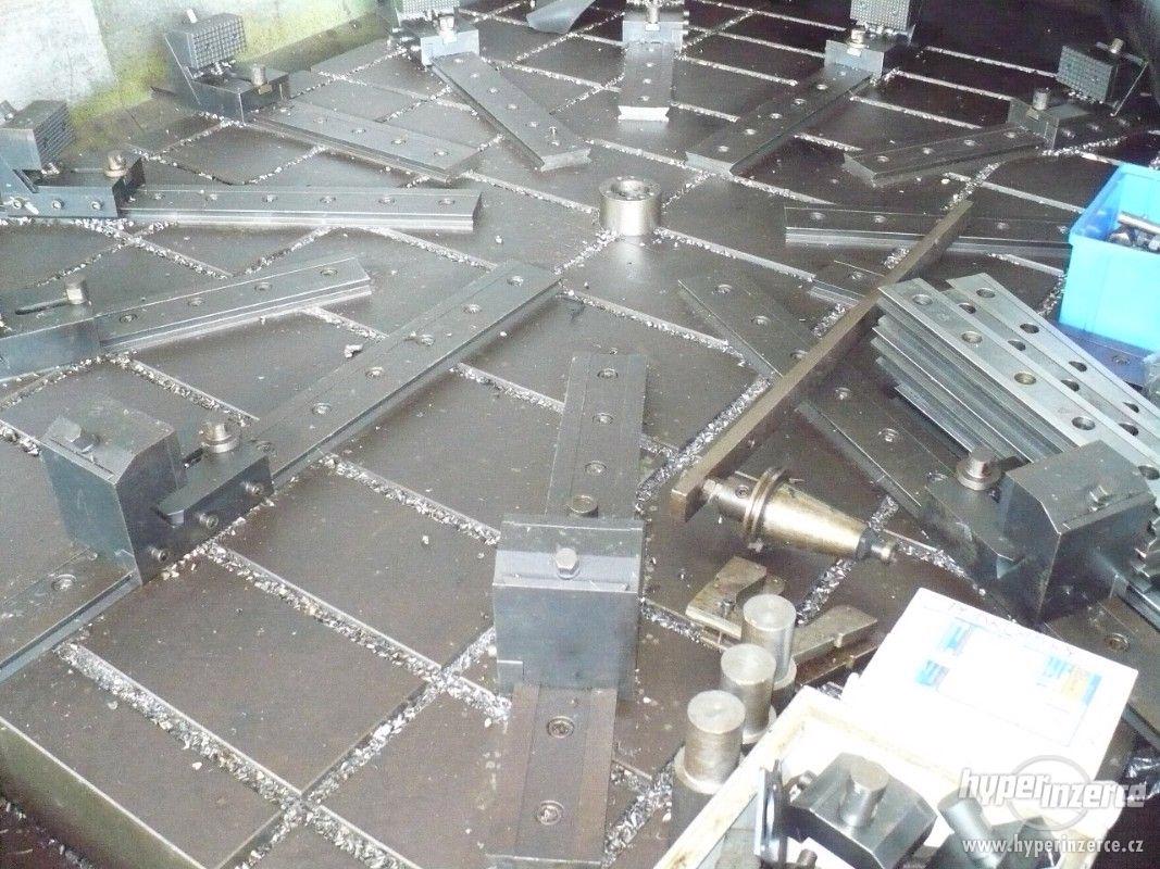Dvouvřetenová souřadnicová vyvrtávačka ELHA CNC 5124 - bazar ...
