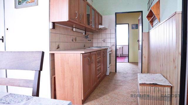 Byt 3+1 s balkónem a sklepem, Javorník, okres Jeseník - bazar - Hyperinzerce.cz