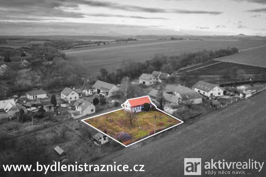 Prodej, Pozemek se stavbou, Strážnice, okres Mělník - bazar - Hyperinzerce.cz