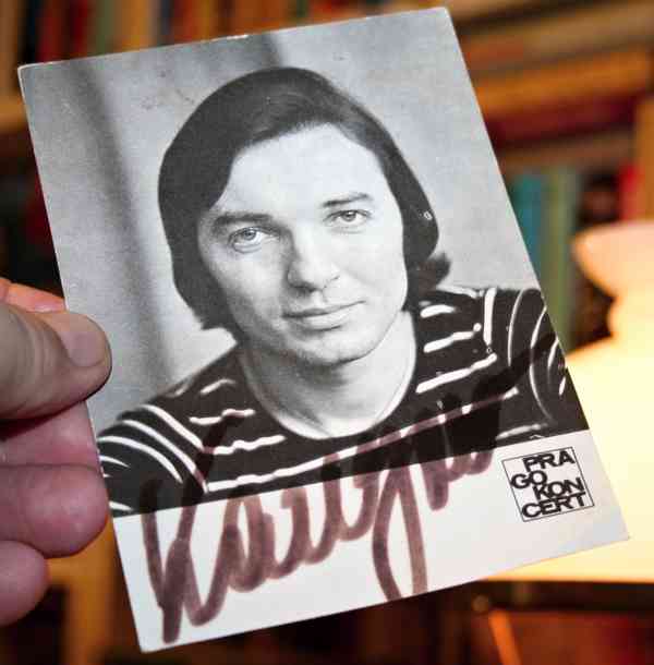 3x KAREL GOTT - autogram - NEJLEVNĚJI !!! - bazar - Hyperinzerce.cz