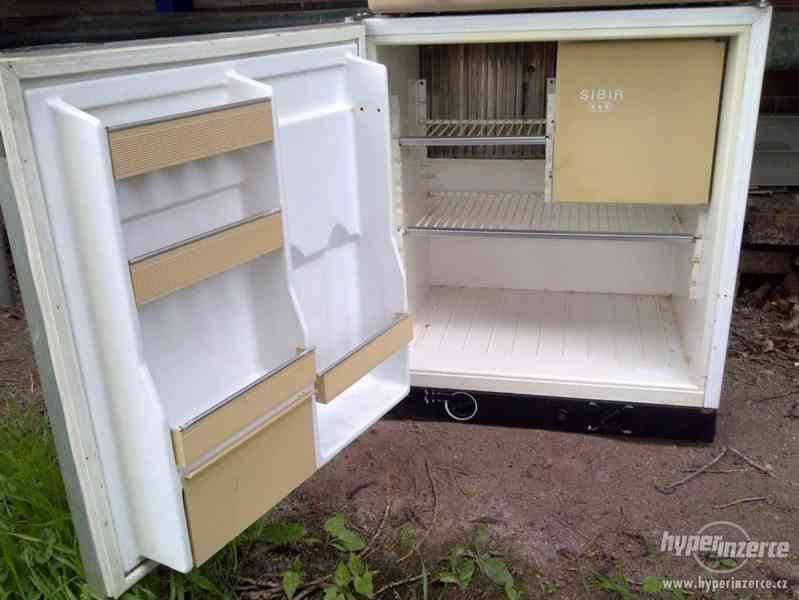 Absorpční lednička 12V - 220V - plyn SIBIR 60l - bazar - Hyperinzerce.cz