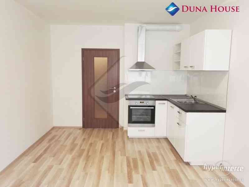 Prodej bytu 1kk, Hostavice - bazar - Hyperinzerce.cz