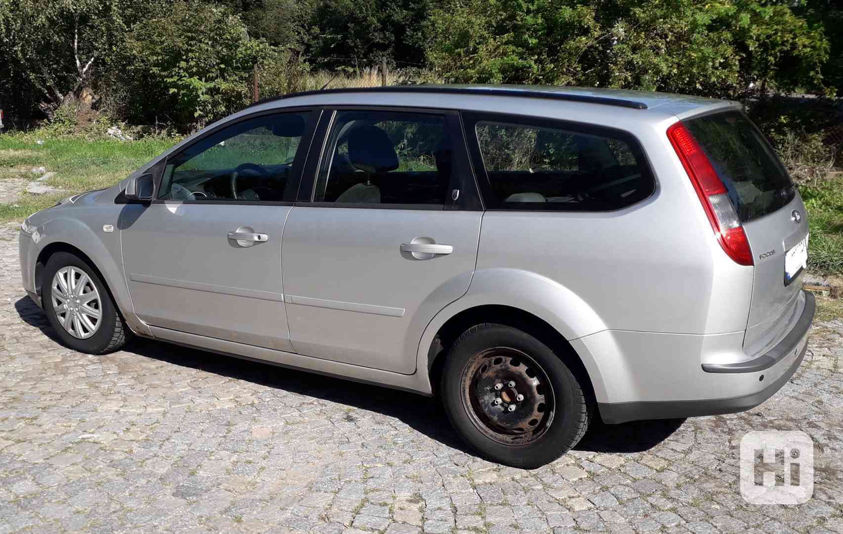 Ford Focus 1,6 Ti-VCT Combi - bazar - Hyperinzerce.cz