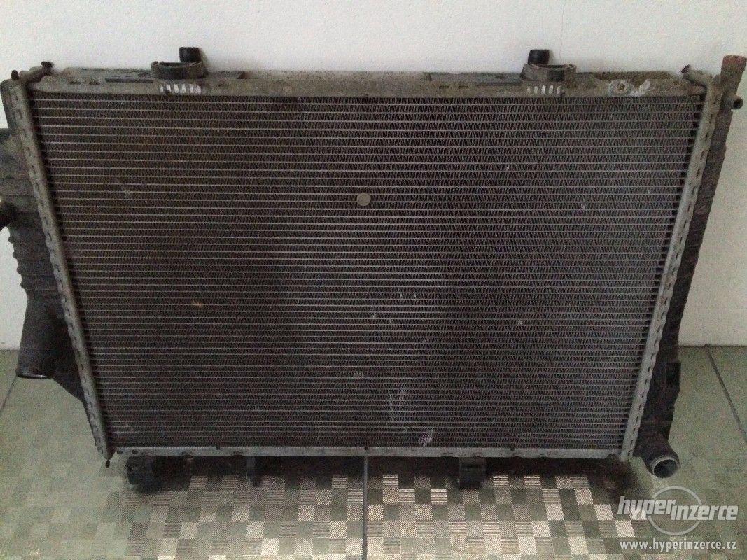 Chladič Mercedes C, CLK vody, originál - bazar - Hyperinzerce.cz