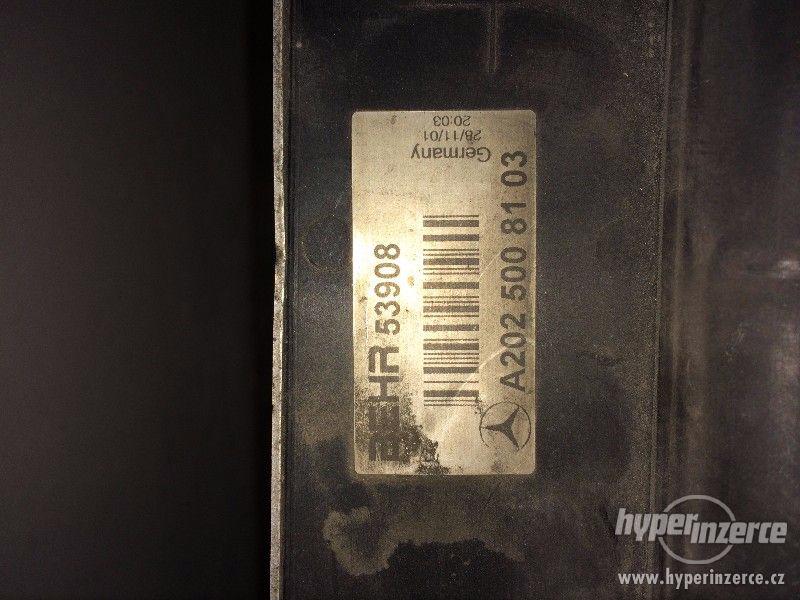 Chladič Mercedes C, CLK vody, originál - bazar - Hyperinzerce.cz