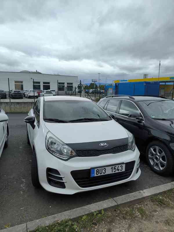 Kia Rio III 2015 - bazar - Hyperinzerce.cz