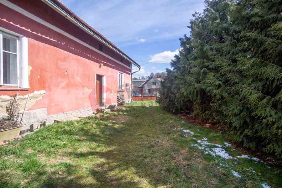 Prodej pozemku v obci Zahorčice - bazar - Hyperinzerce.cz