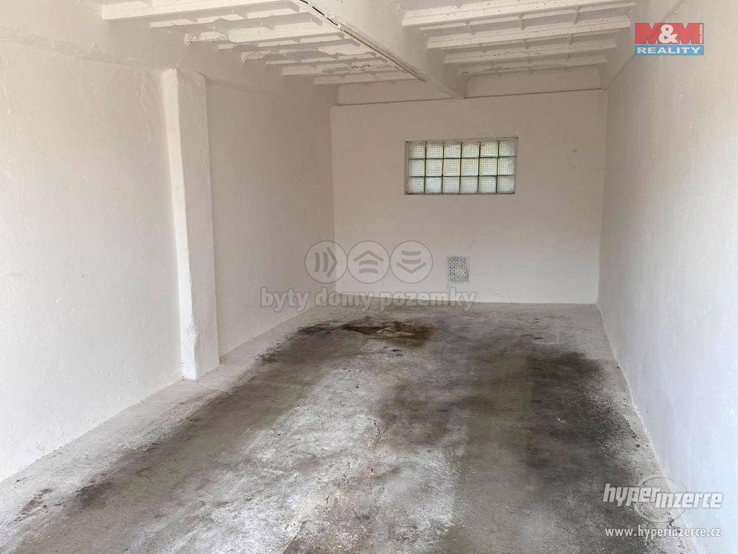 Pronájem garáže, 20 m?, Pardubice, ul. Věry Junkové - bazar ...