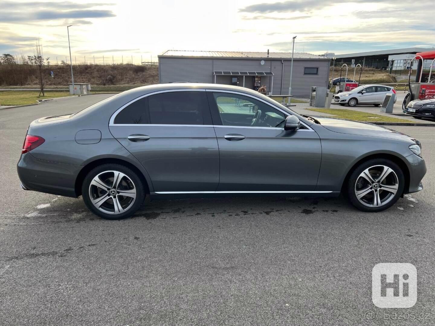 Mercedes-Benz Třídy E E220d 4Matic auto - bazar - Hyperinzerce.cz