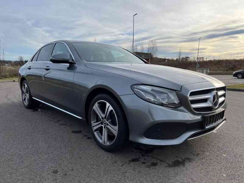 Mercedes-Benz Třídy E E220d 4Matic auto - bazar - Hyperinzerce.cz