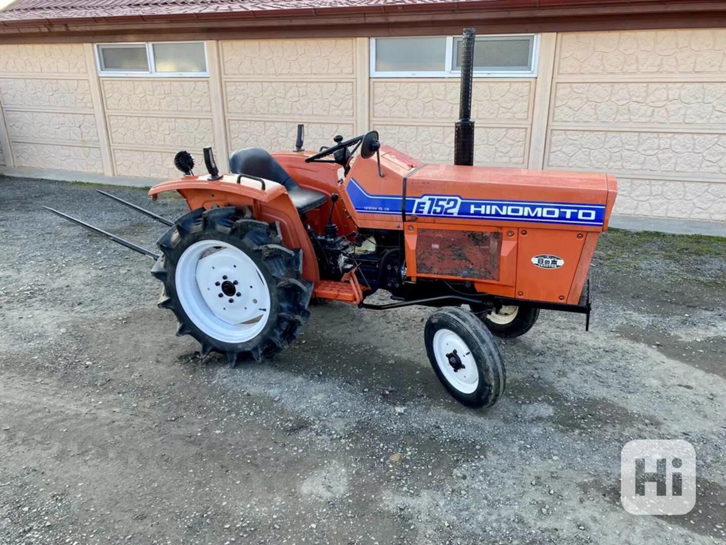 Traktor Hinomoto E152 - bazar - Hyperinzerce.cz