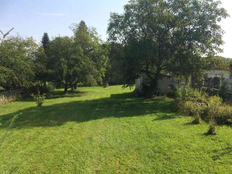 Prodej pozemku na výstavbu RD Strančice - bazar - Hyperinzerce.cz