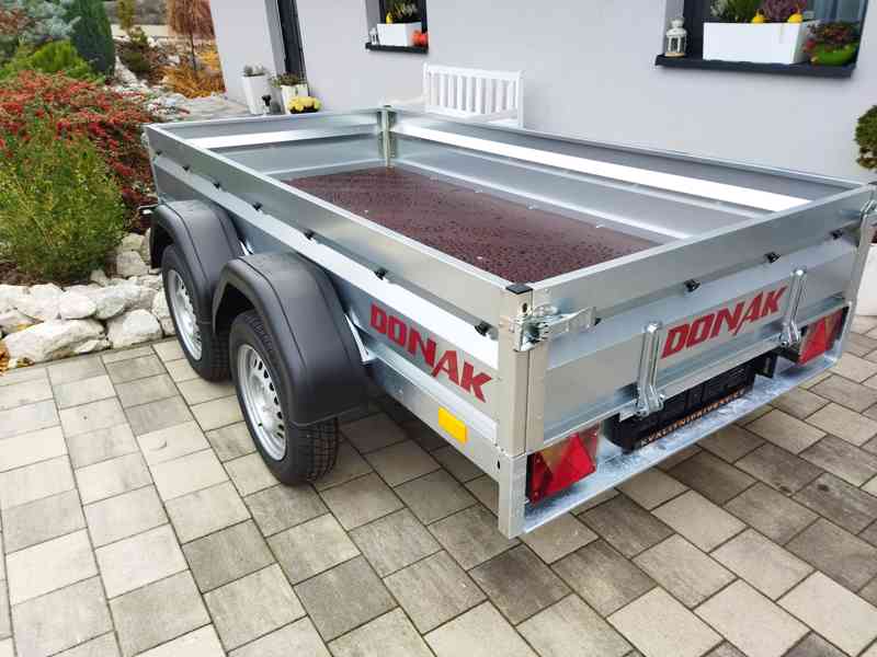 DOVEZEME, přívěsný vozík Dvouosý 270x130, 130km - bazar - Hyperinzerce.cz