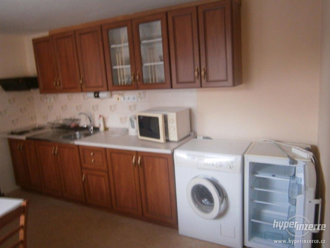 Pronájem bytu 1+1 v rodinném domě v Hradci Králové - bazar - Hyperinzerce.cz