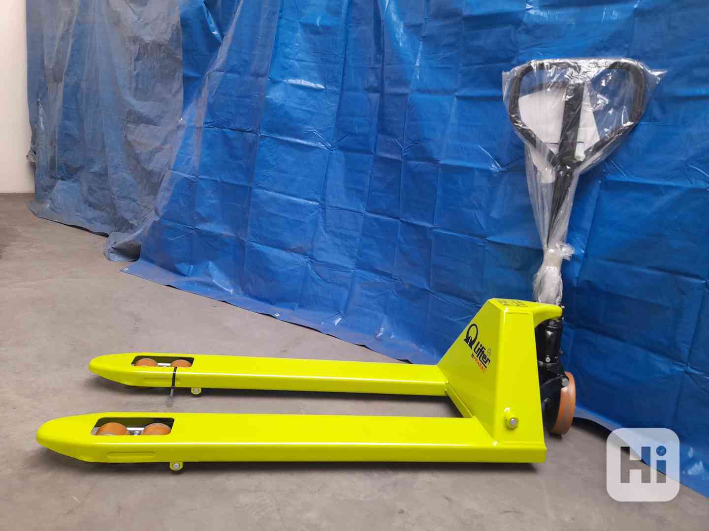 Paletový vozík GS zn. Pramac/Lifter - délka ližin 1 150 mm - bazar ...