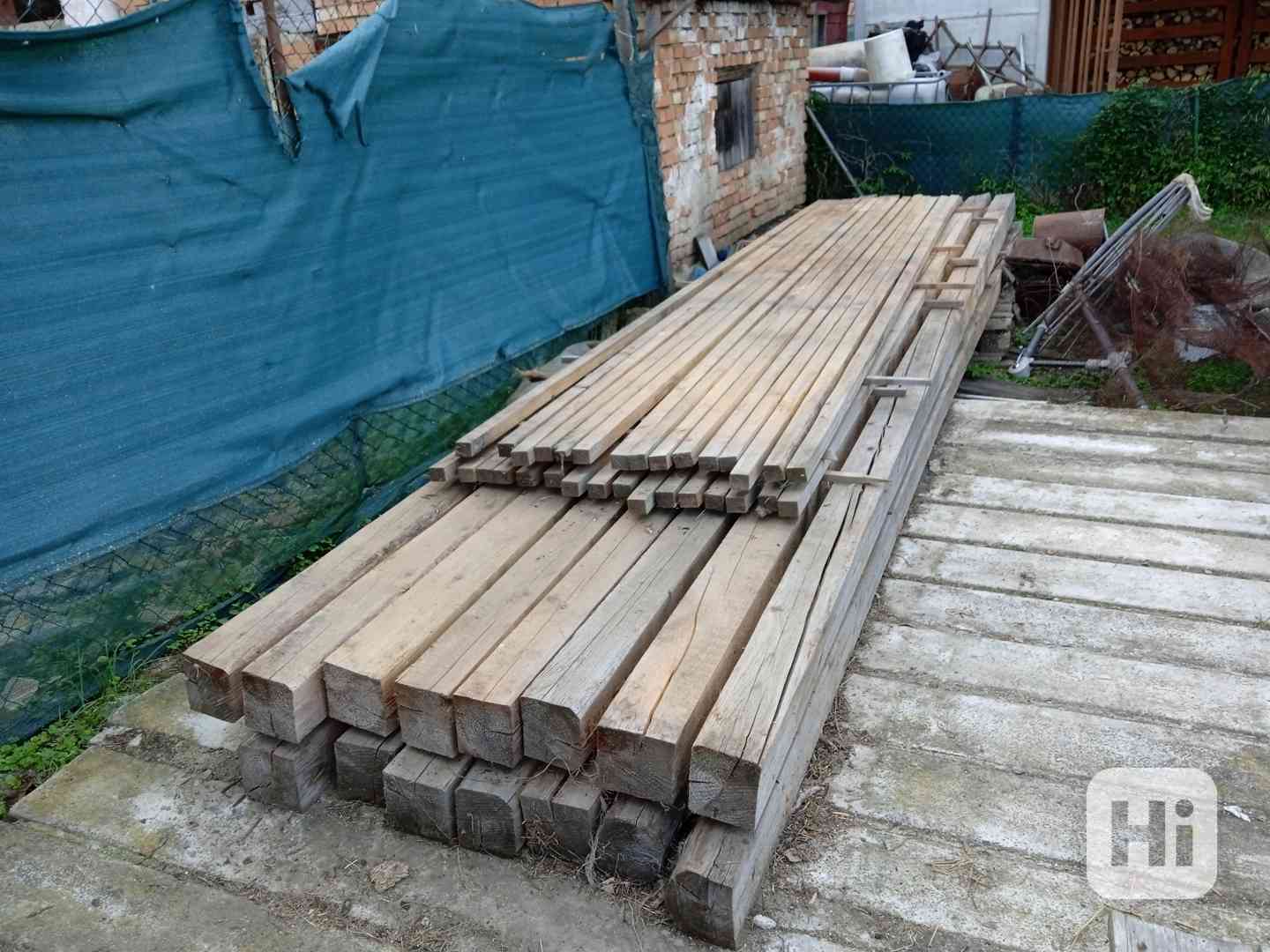 Hranoly+latě na pergolu - bazar - Hyperinzerce.cz