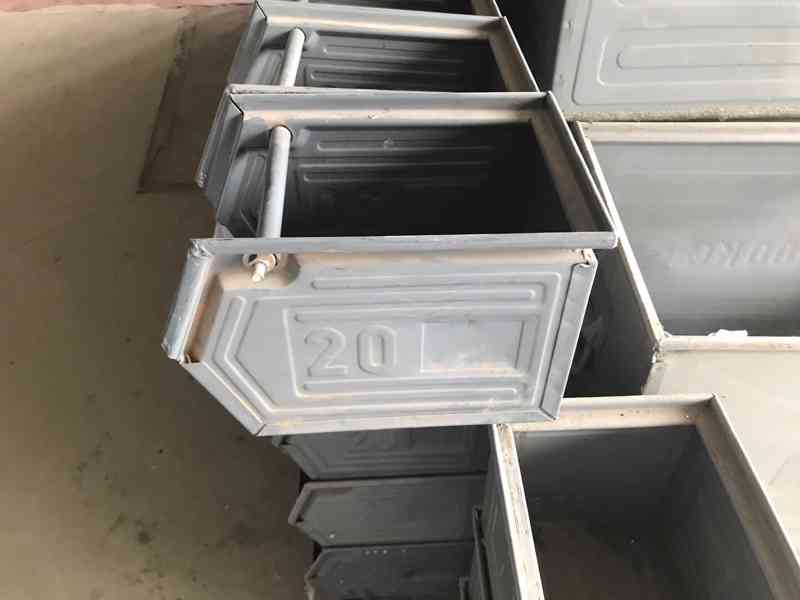 Kovové bedny MARS - bazar - Hyperinzerce.cz