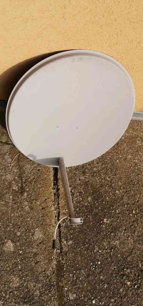Satelitní parabola 60 cm - bazar - Hyperinzerce.cz