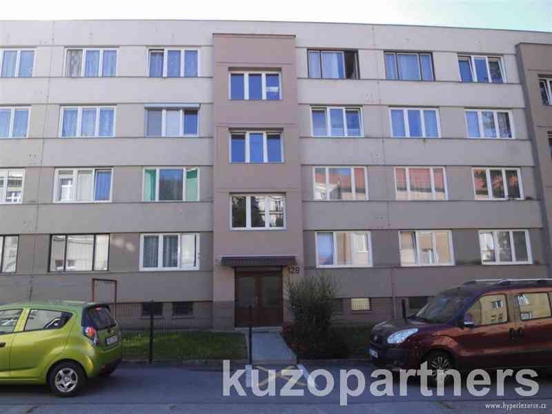 Byt 3+1/B, 75m2, Spičák, Český Krumlov - bazar - Hyperinzerce.cz