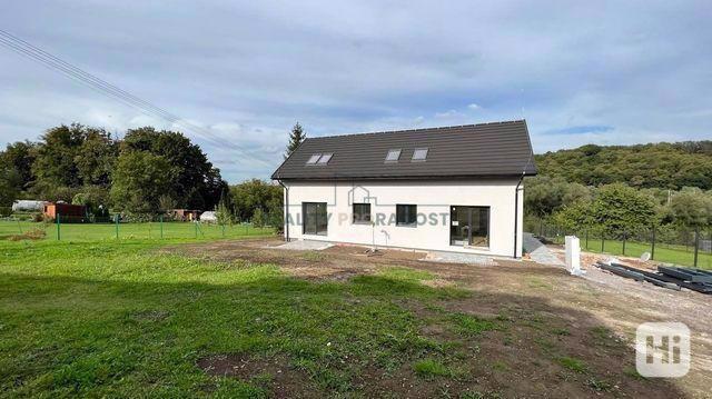 Byt 2+kk 40m2 v obci Ropice - bazar - Hyperinzerce.cz