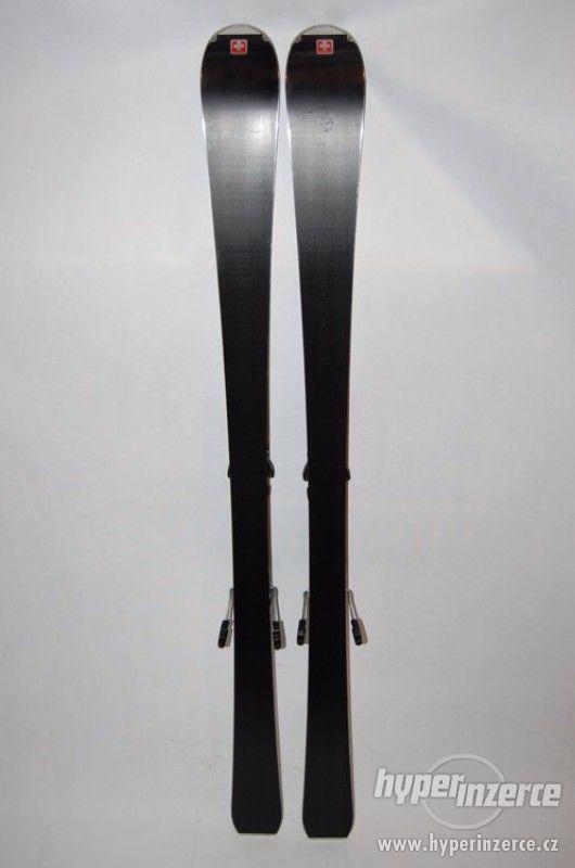 Dámské carvingové lyže Stockli Spirit Motion - bazar - Hyperinzerce.cz