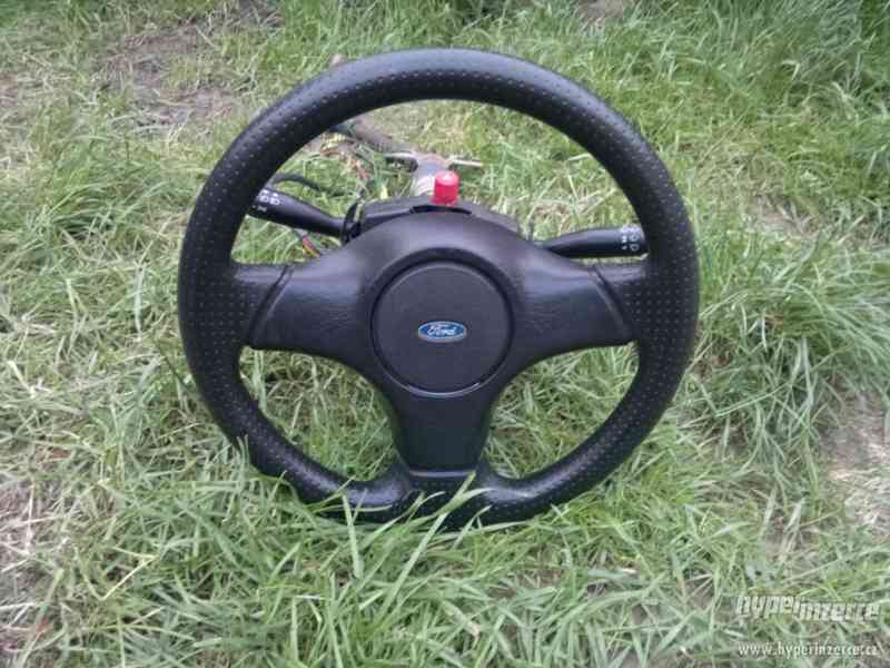 P: SPORTOVNI 3RAMENNY VOLANT-ORIGINAL FORD-TOP STAV-TOP CENA - bazar ...