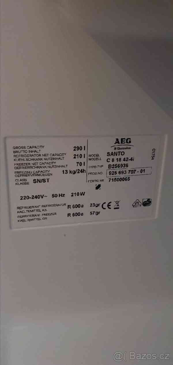 Zabudovaná lednice AEG Santo C81842-4i - bazar - Hyperinzerce.cz