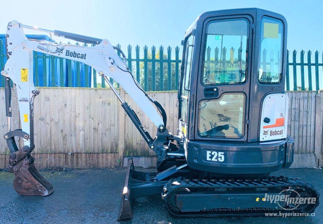 zánovní mini bagr BOBCAT E25, rok 2017, jen 1415 hodin! - bazar - Hyperinzerce.cz