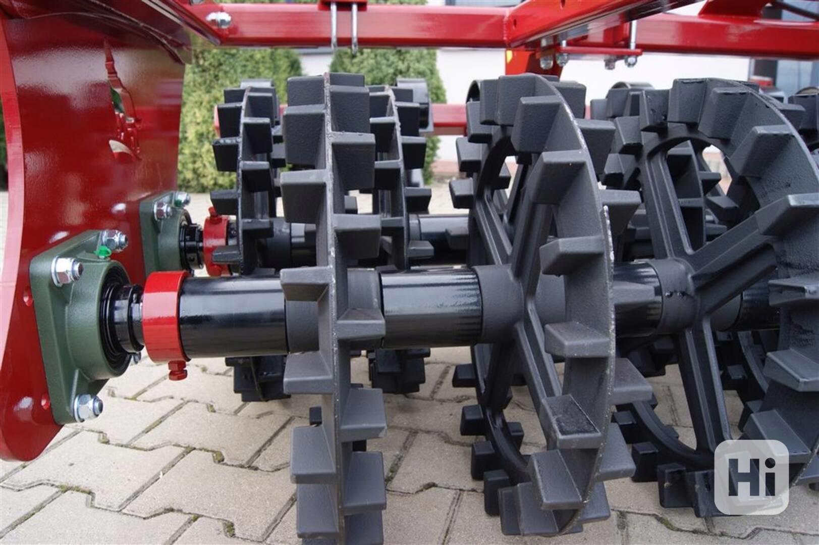 Tandemový válec Crosskill 3,0 m, ø 500 se škrabkou - bazar ...