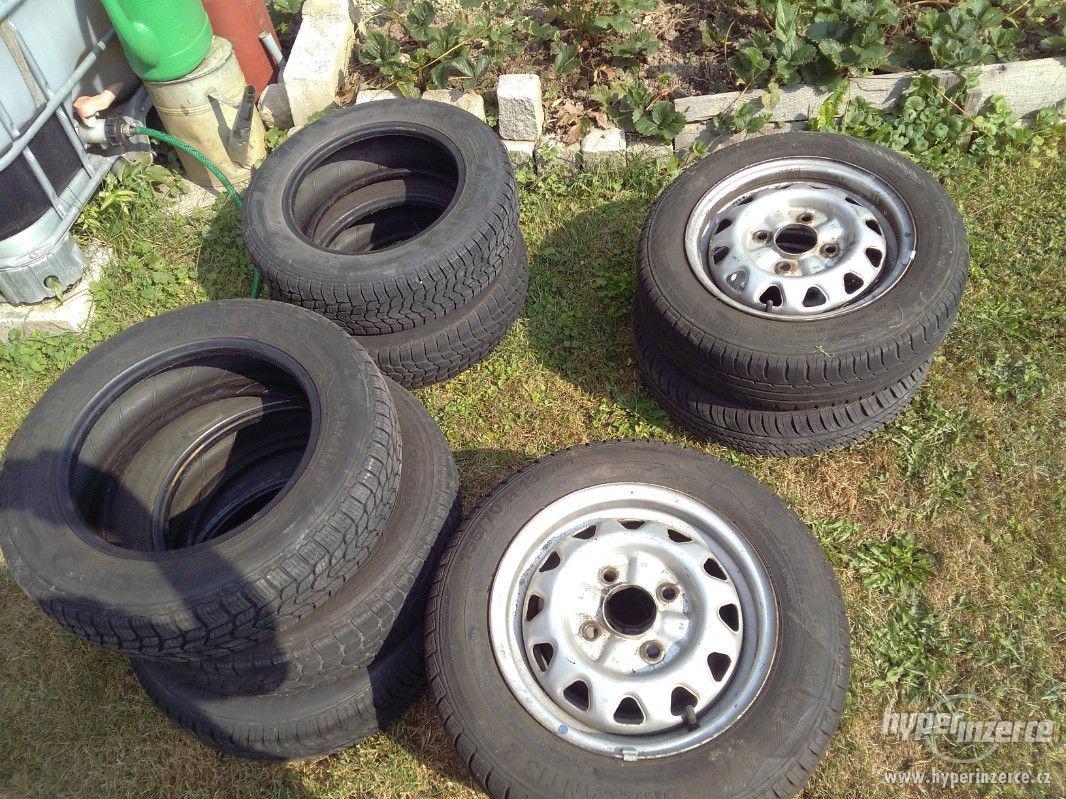 Pneu 155/70 R13 (4x zimní, 4x letní, 1x rezerva, 4x disky) - bazar ...