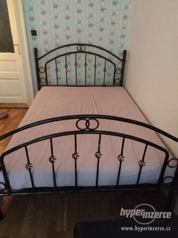 Kovova postel - bazar - Hyperinzerce.cz