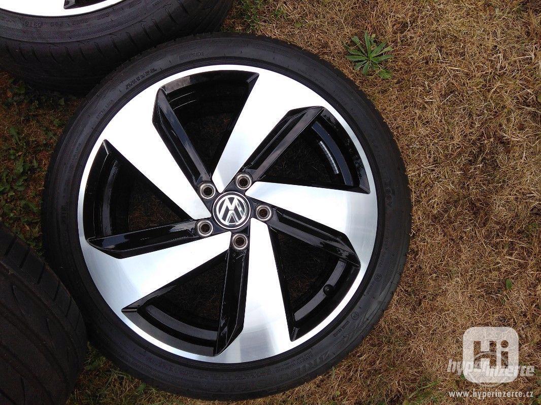 Alu kola Volkswagen Golf GTI 7 Milton Keynes R18 - bazar - Hyperinzerce.cz