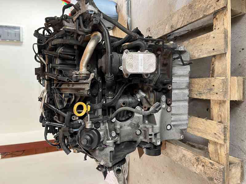 Motor CFFB 2.0 TDI 103kw - bazar - Hyperinzerce.cz