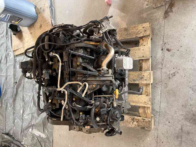 Motor CFFB 2.0 TDI 103kw - bazar - Hyperinzerce.cz