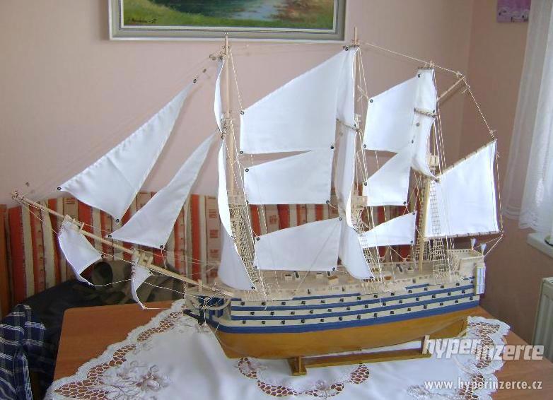 Model lodi Victory - bazar - Hyperinzerce.cz