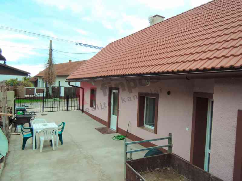 Rodinný dům 2+1 po rekonstrukci v Lovčicích - bazar - Hyperinzerce.cz