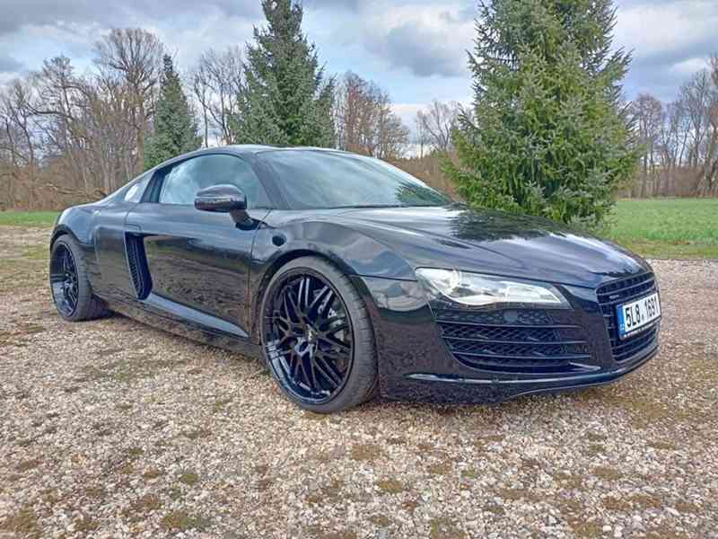 Audi R8 4.2 V8, FSI, QUATTRO - bazar - Hyperinzerce.cz