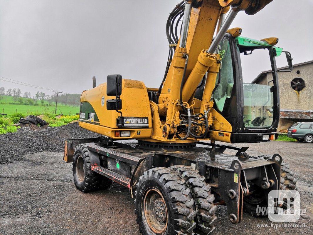 Caterpillar M322c - bazar - Hyperinzerce.cz