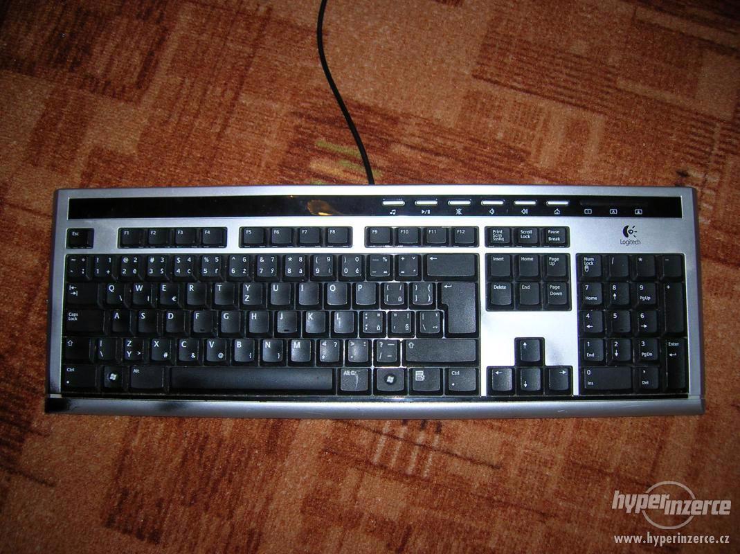 Logitech UltraX Media Keyboard USB stříbrno-černá - bazar - Hyperinzerce.cz