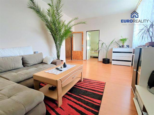 Prodej, byt 3+1 s garáží, 74 m2, Kestřany - bazar - Hyperinzerce.cz