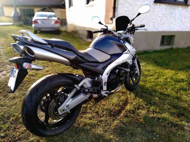 SUZUKI GSR 600 - bazar - Hyperinzerce.cz