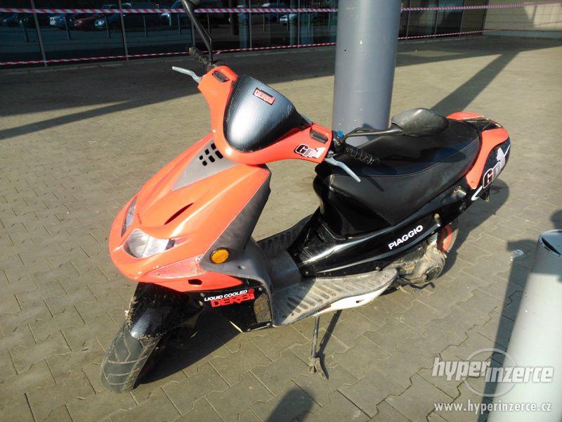 Piaggio Derbi 50, motorka, skútr - bazar - Hyperinzerce.cz