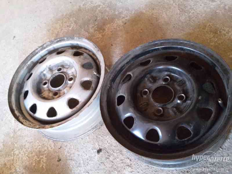 disky 4,5J 13H2 et38 - bazar - Hyperinzerce.cz