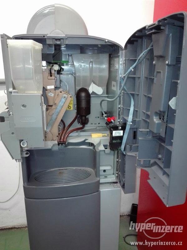 Nápojový automat Necta Colibri. po repasi - bazar - Hyperinzerce.cz